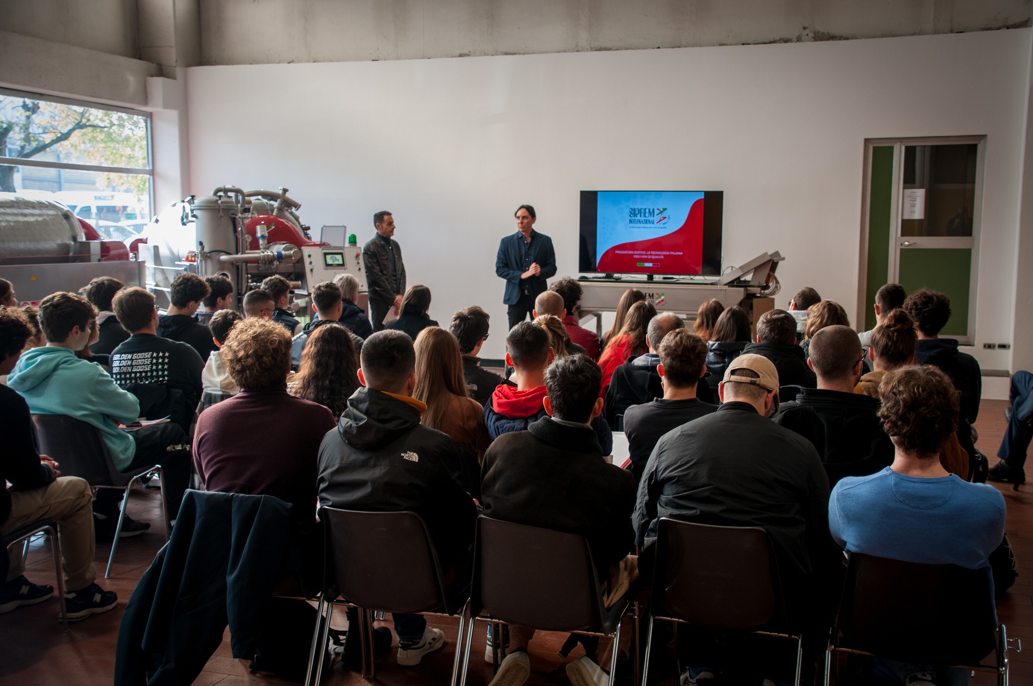 Cheers to Knowledge and Connection! - Impianti per la vinificazione ...